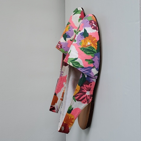 Judith | Shoes | Judith Floral Canvas Sling Back Flats 85 | Poshmark
